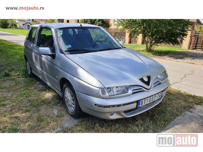 Alfa Romeo 145 1.6 TWIN SPARK