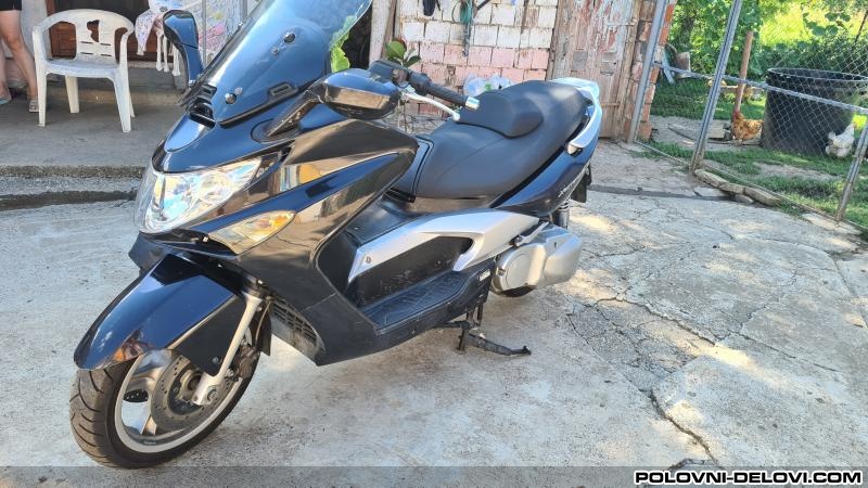 Kymco Xciting 500 Kompletan motor u delovima