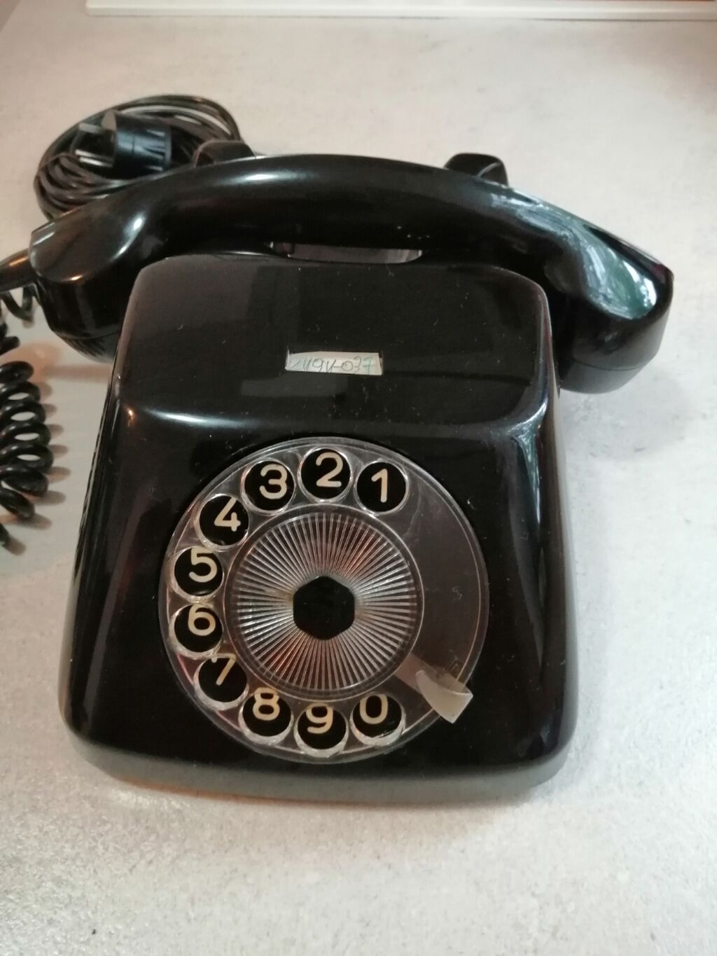 Stari telefonski aparat - bakelitni-, ISPRAVAN