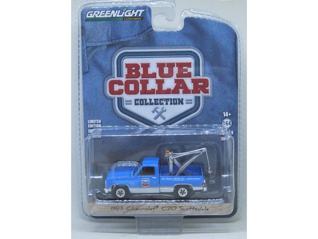 1:64 greenlight chevrolet C20 scottsdale