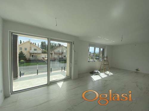 Urbana vila sa 3 stana od 130 m2