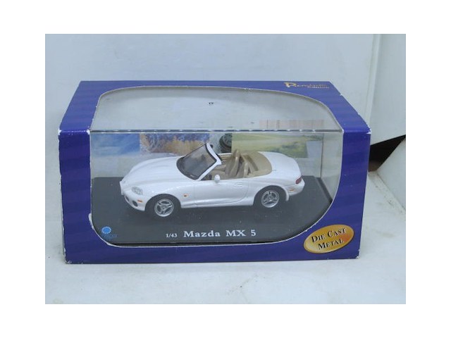 1:43 cararama mazda MX5