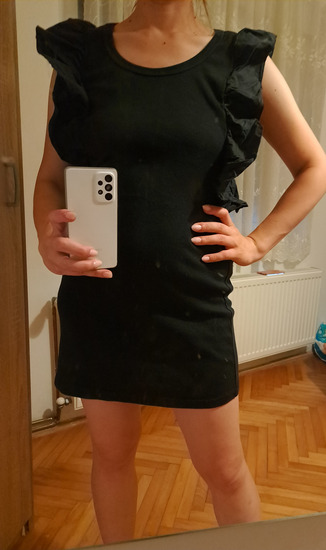 Crna haljina
