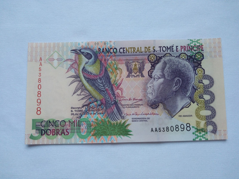 Sao Tome i Principe 5.000 dobras,2004 god.UNC