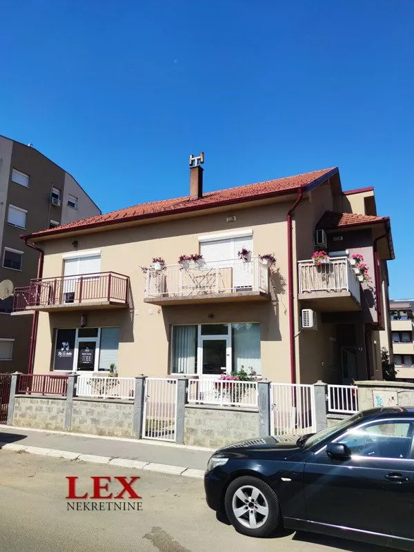 Prodaja, kuća, 556m2, Vojvode Vlahovica, Beograd