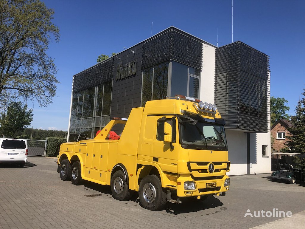 Mercedes-Benz 4144 šlep auto