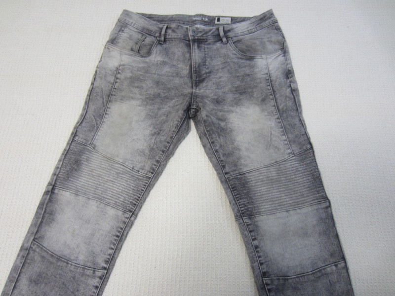 DENIM 1982 muske farmerke W36 L32-EXTRA OCUVANE