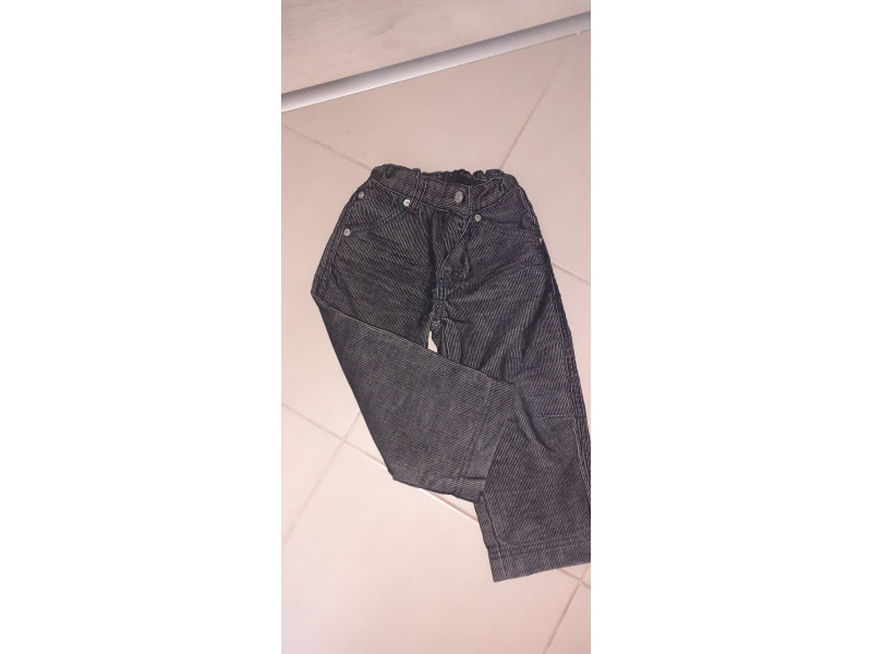 N 33 somotske pantalone vel 2