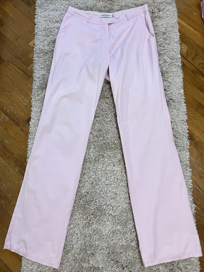 Roze pantalone