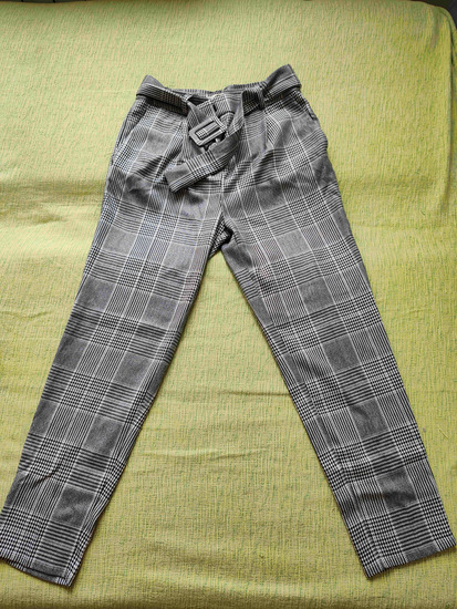 Zenske pantalone