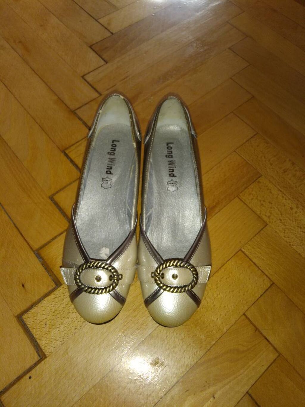 Zenske cipele, kvalitetne, dobro ocuvane. Broj 39