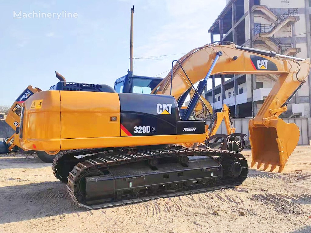 Caterpillar 329D bager guseničar