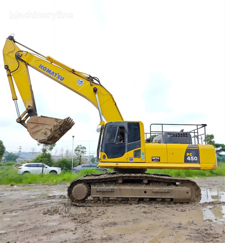 Komatsu PC450-8 bager guseničar