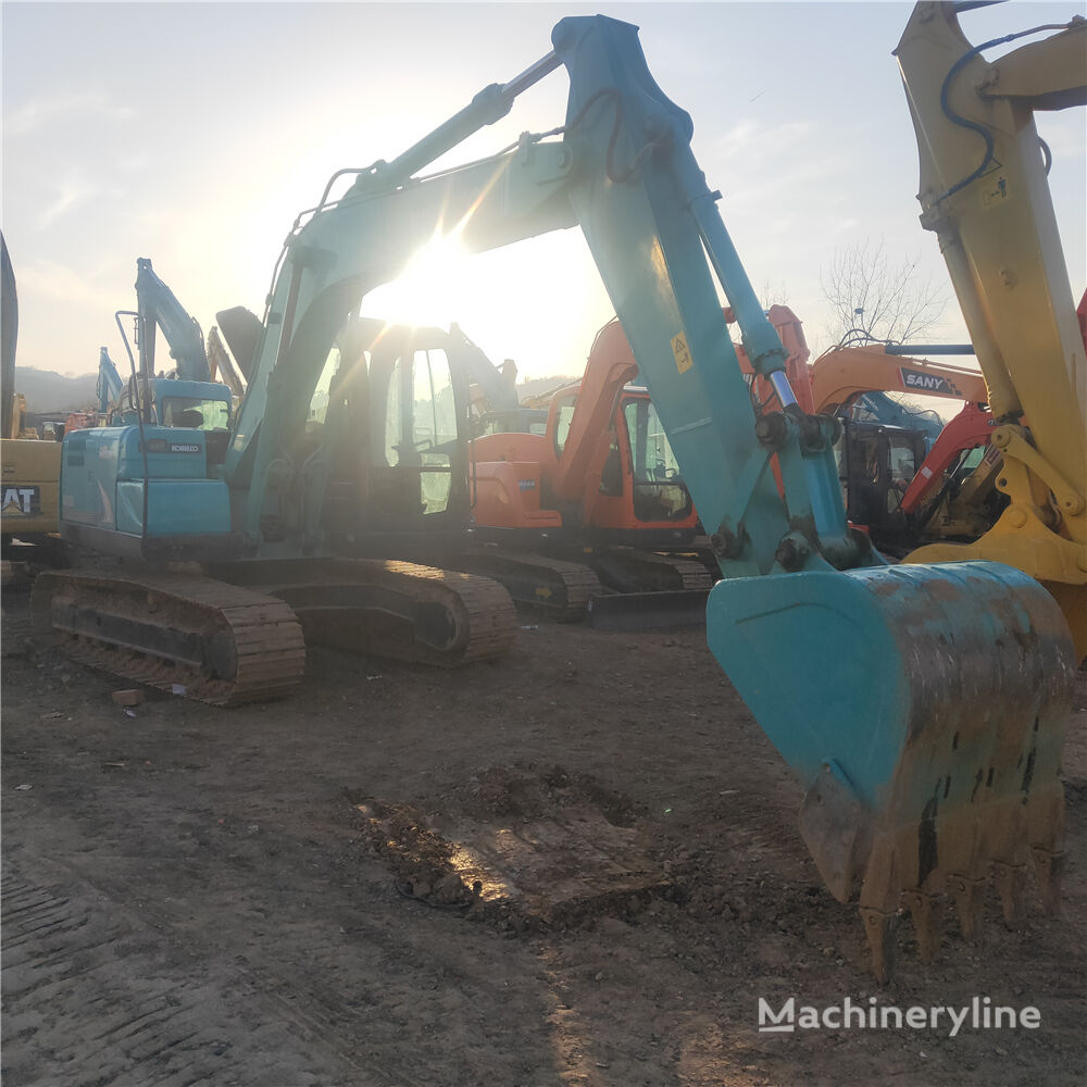 Kobelco SK130 bager guseničar