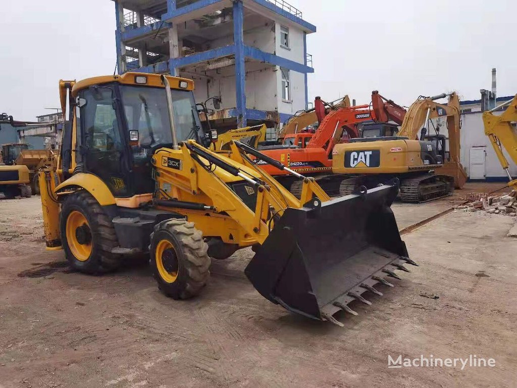JCB 3CX bager-utovarivač