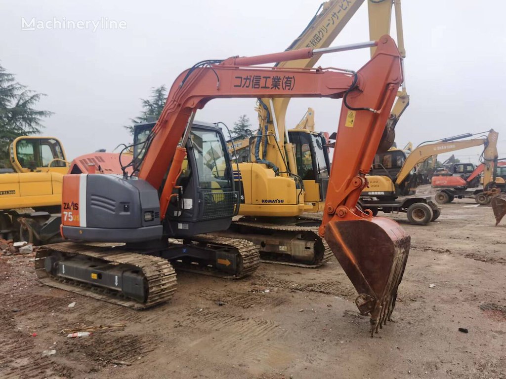 Hitachi ZX75US bager guseničar