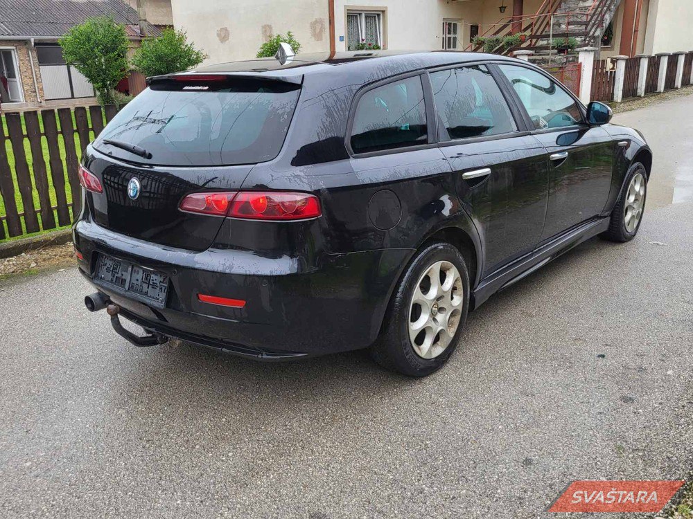 Alfa Romeo 159 vrata