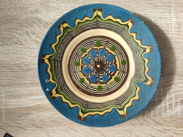 Ukrasni tanjir plavi dekor promera 17 cm