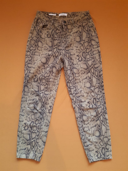 Bershka duboke pantalone