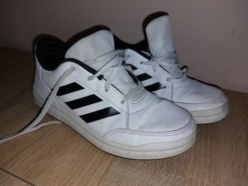 Adidas kožne patike 36 22,5 cm