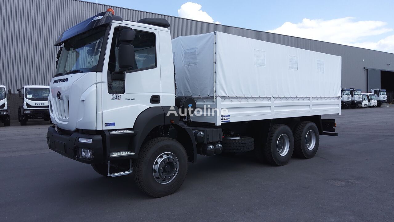 Novi IVECO ASTRA kamion s ceradom