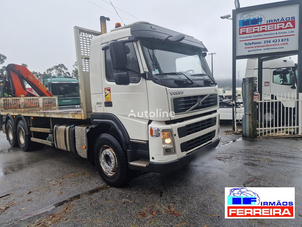 Volvo FM 380CV kamion s ravnom platformom
