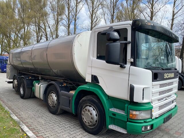 Scania 124G autocisterna za mleko