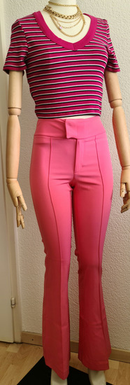 Tally Weijl sa etiketom roze pantalone