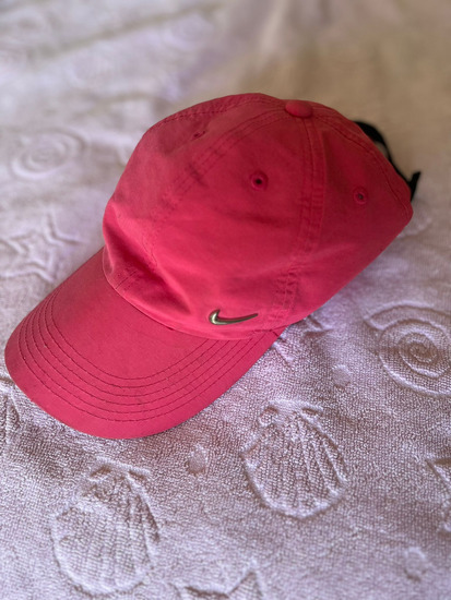 nike kačket roze