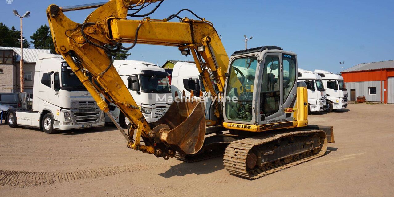 New Holland E135BSR-2 bager guseničar