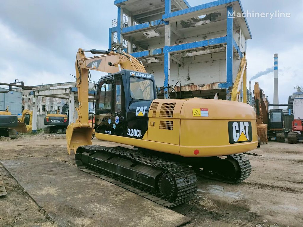 Caterpillar 320CL bager guseničar