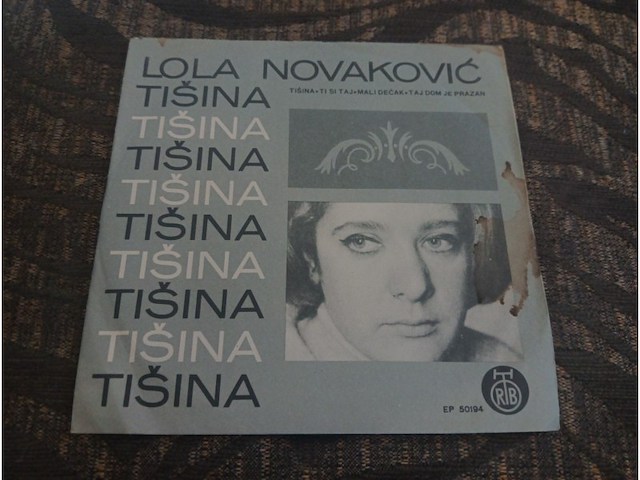 Lola Novaković