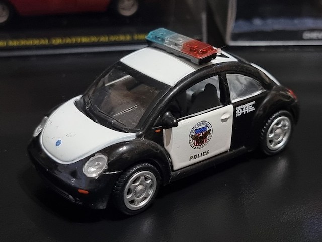 VolksWagen Beetle 1:43 (police)