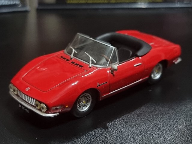 Fiat Dino Spyder 2400 1:43