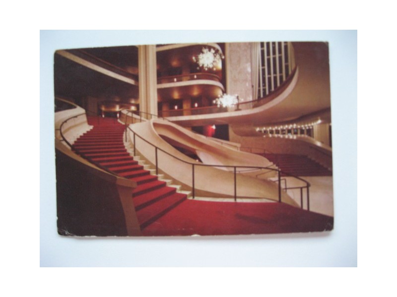 Metropoliten opera - razglednica