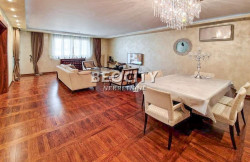 Stan-Apartman za Duži Najam, Vračar, Beograd, €2.500