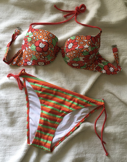 Bikini velicina 42