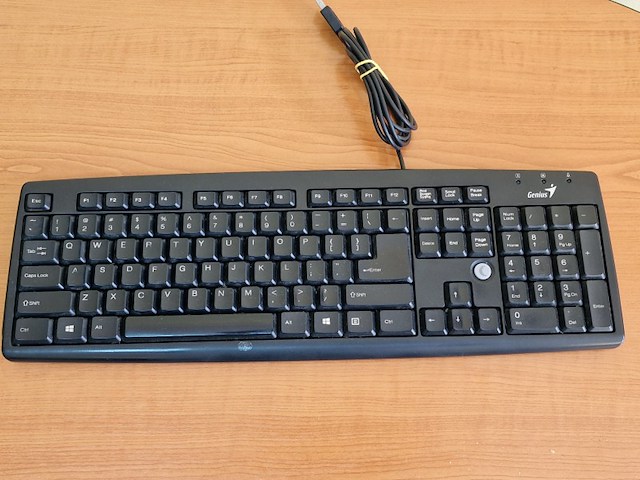 Tastatura Genius ispravna USB