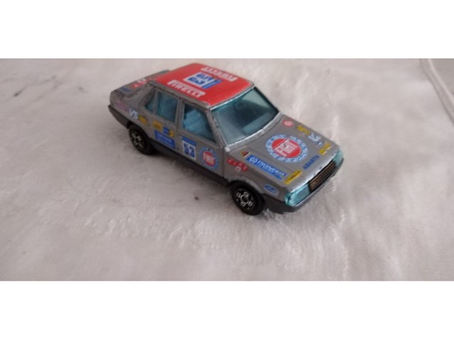 Burago Fiat Regata 1:43 sivi, Italy,prednja maska nije