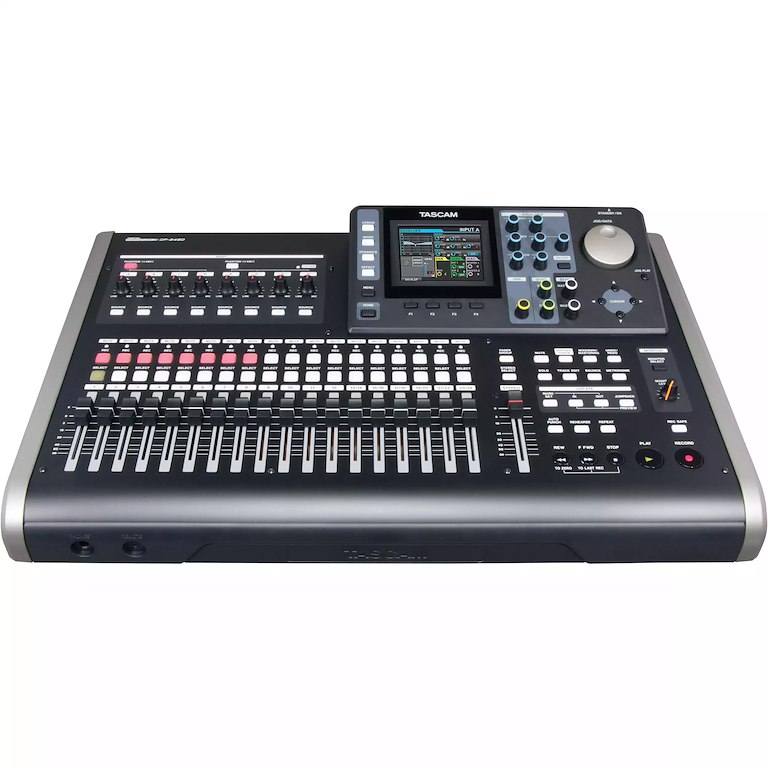 TASCAM DP-24SD - Digitalna mikseta