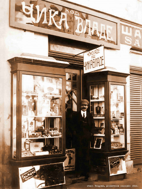 Stari Beograd prodaja cokolade kod cika vlade 1922., uramljena slika 30x40cm i 40x50cm