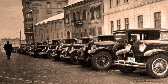 Stari Beograd, taxi ispred hotela Srpski Kralj, 1920., uramljena slika 50x100cm