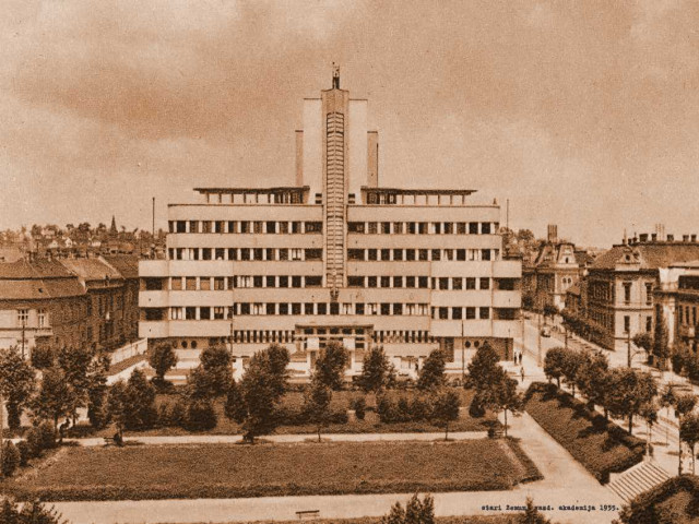 Stari Zemun, vazduh. akademija 1935., uramlljena slika 30x40cm i 40x50cm