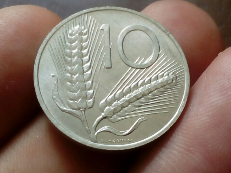 Italija, 10 lira 1979