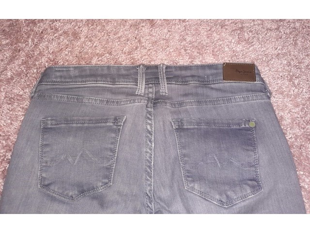 PEPE JEANS zenske farmerke-original, kao NOVE