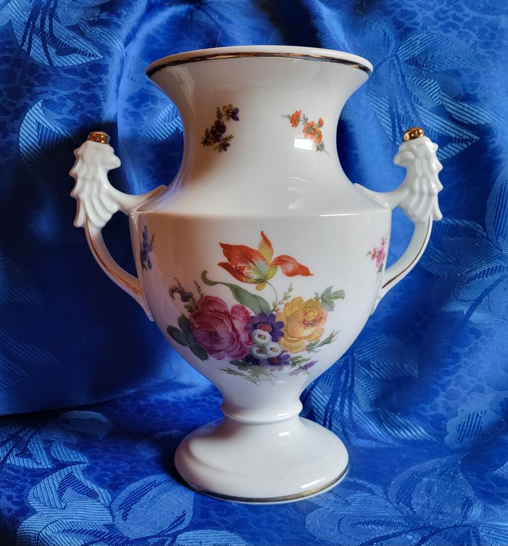 Vaza nova 1950 do 54g kraljevska marka. Royal Tettau porcelan