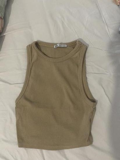 zara crop top