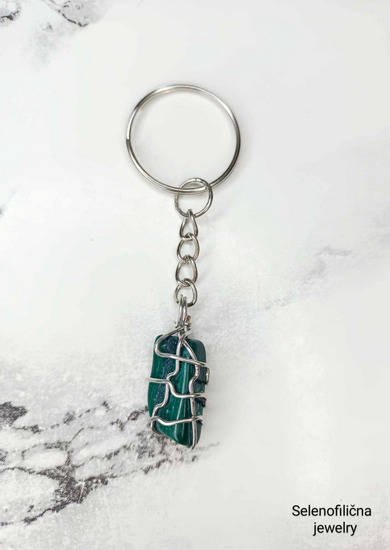 Privezak za ključeve malahit kristal