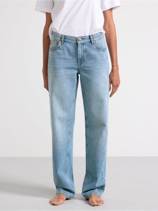 Farmerke SIA – klasične dubine i dugih nogavica – 100% pamuk – SIA Straight regular waist jeans with extra long legs