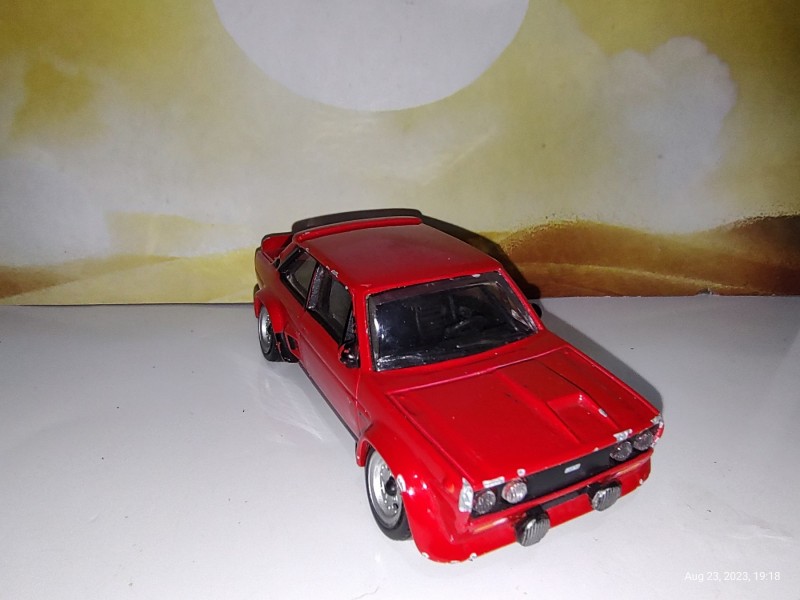 Burago Fiat 131. 1:43